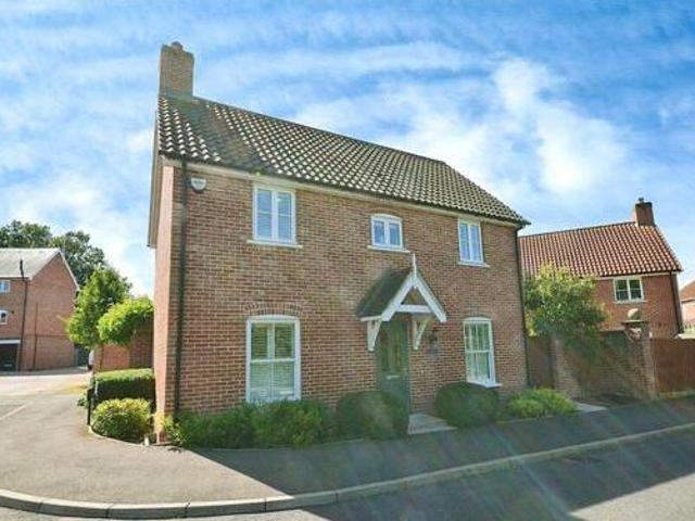 Dragonfly Drift, Stanway, 4 Bedroom Detached