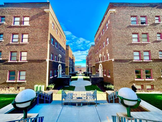 Drake Court and Liberty Lofts apartments! Enjoy downtown living at its best