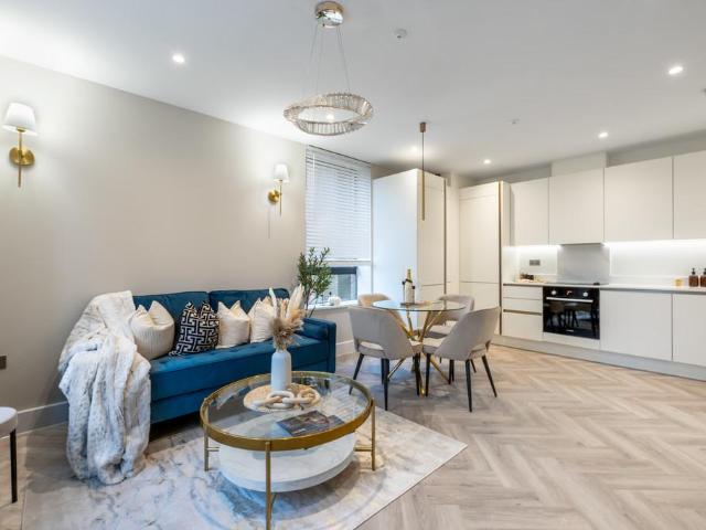 Drake House | New Build Apartments. 1 bed apartment to rent £1,650 pcm £381 pw