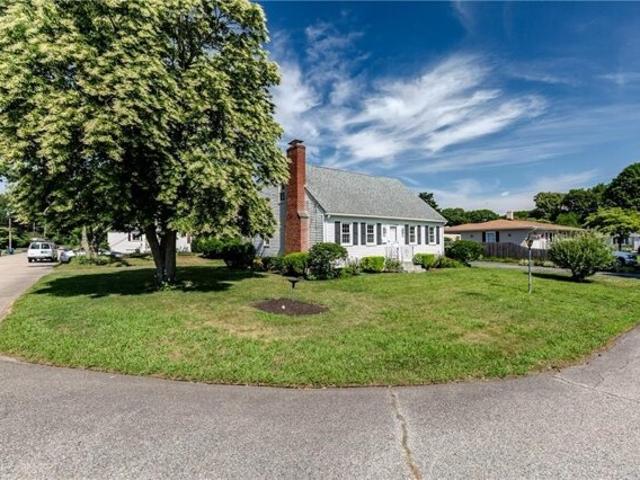 Drake Rd, Warwick, Home For Sale