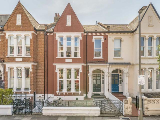 Drakefield Road, Clapham South SW17, 1 bed flat to rent, £1,800 pcm | PrimeLocation