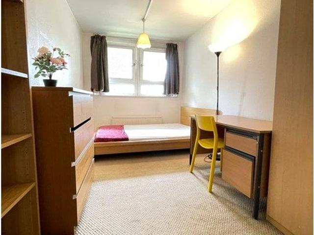 Drakeley Court, London N5, 5 bed flat to rent, £4,300 pcm | PrimeLocation