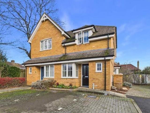 Drakes Road, Amersham, 2 Bedroom Semi detached