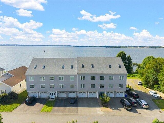 Draper St Unit,fall River, Condo For Sale