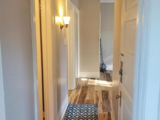 Drew: Ellicott Creek: 399 Miller, Apt 3