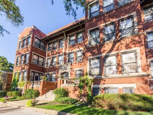 Drexel Terrace 2 Bedroom Apartment for Rent at 5043 S Drexel Blvd, Chicago, IL 60615 Kenwood