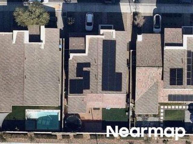 Dream Canyon Ave