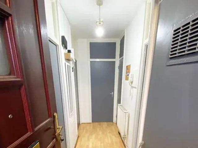 Dress For Success, 47 Woodseer Street, London, E1 5HH, United Kingdom | 2 bed apartment for rent #167381907 | Rentberry