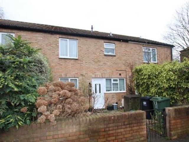 Dressington Avenue, London, 3 Bedroom Terraced