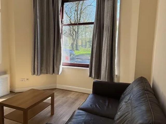 Drive Road, Glasgow, G51 4QD, United Kingdom | 3 bed apartment for rent #167265854 | Rentberry