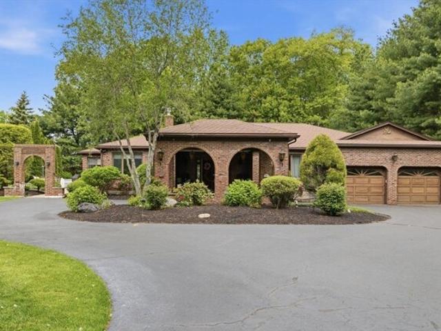 Driftwood Ln, Lynnfield, Home For Sale