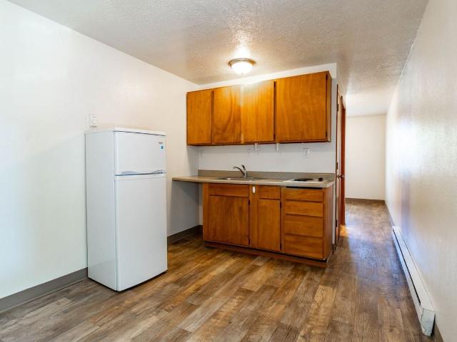 Driftwood Terrace Studio Apartment for Rent at 13455 Se Oatfield Rd, Oak Grove, OR 97222 Milwaukie Heights