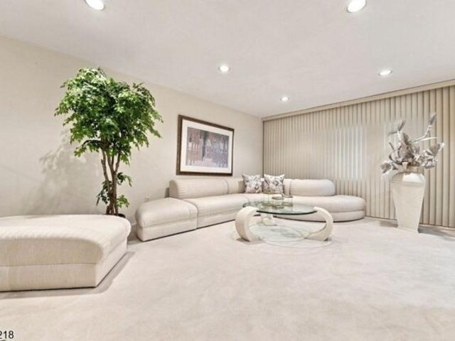 Druid Hill Dr, Parsippany Troy Hills Township, Home For Sale