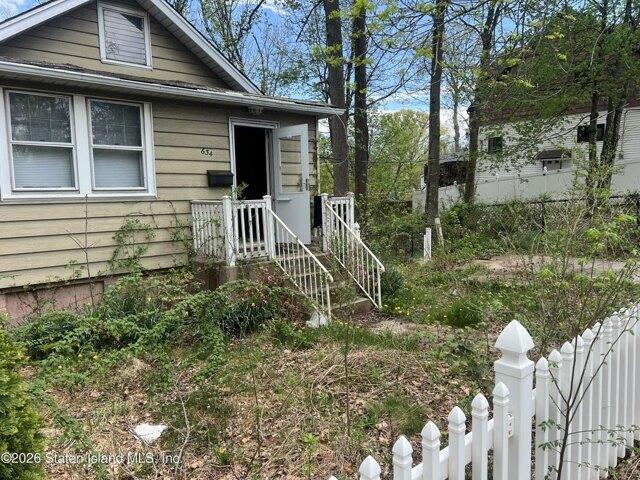 Drumgoole Rd E, Staten Island, Plot For Sale