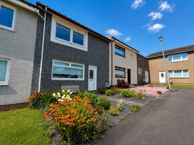 Drumhill, Glasgow G66, 2 bed terraced house to rent, £950 pcm | PrimeLocation