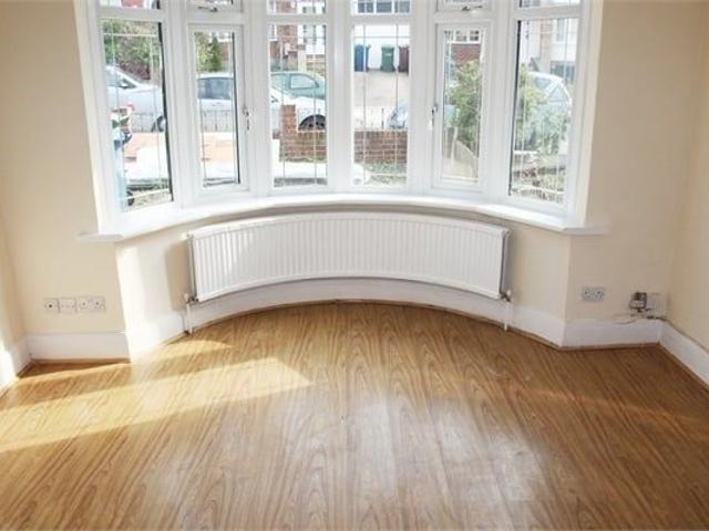 Drummond Drive, Stanmore, HA7