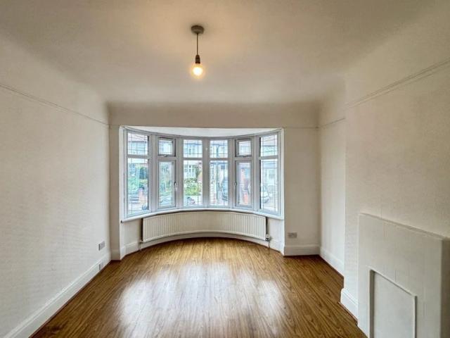 Drummond Drive, Stanmore, HA7