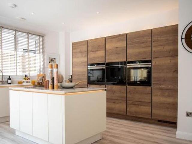 Drummond Hill, Stratherrick Rd, 5 Bedroom Detached