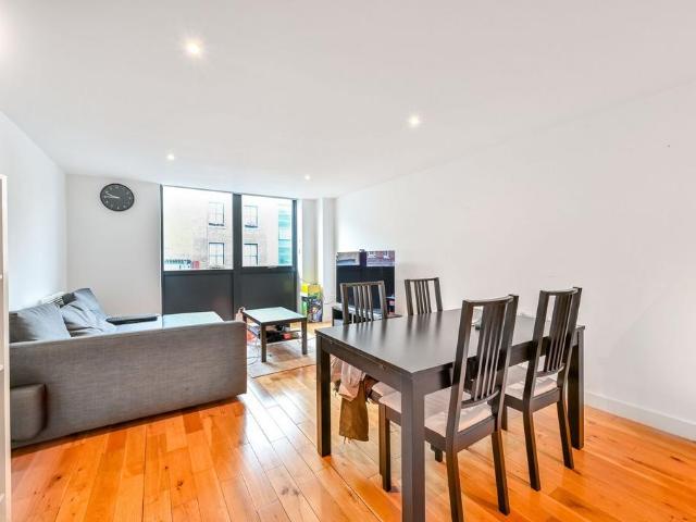 Drummond Street, Euston, London, NW1 1 bed flat to rent £2,800 pcm £646 pw