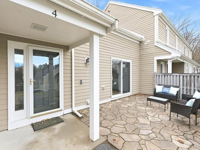 Drummer Boy Way Unit,lexington, Condo For Sale