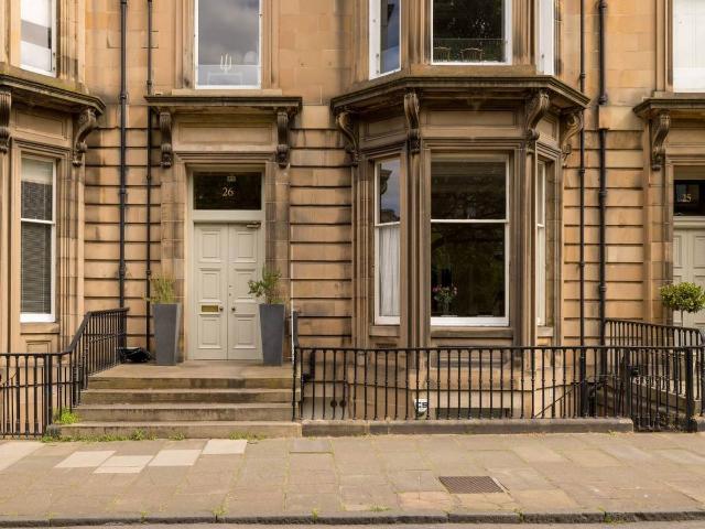 Drumsheugh Gardens, West End, Edinburgh EH3, 1 bed flat to rent, £1,900 pcm | PrimeLocation