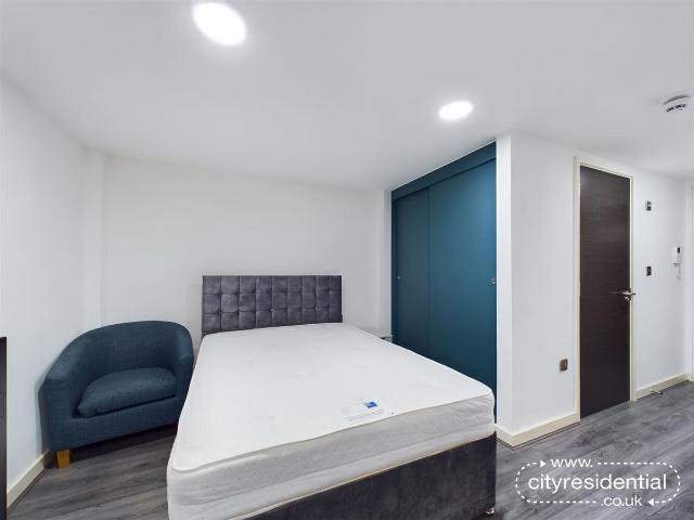 Drury Lane, Liverpool L2, Studio to rent, £800 pcm | PrimeLocation