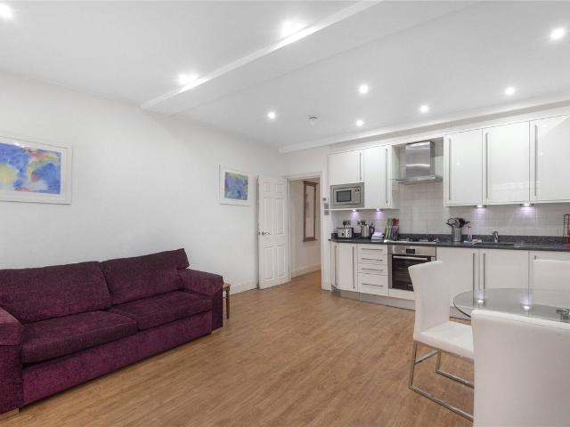 Drury Lane, London WC2B, 1 bed flat to rent, £2,300 pcm | PrimeLocation