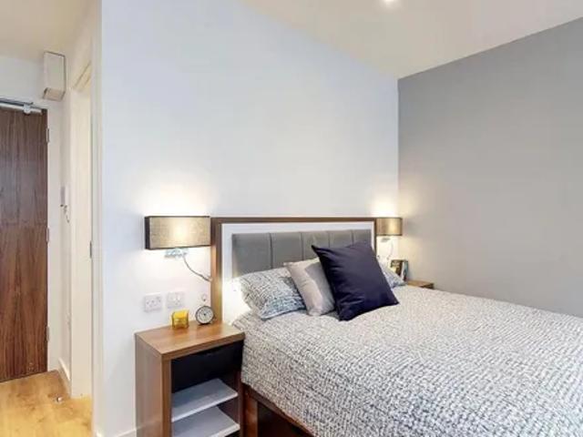Drury Lane, Pride Quarter, Liverpool, L2 0AA, United Kingdom | Studio apartment for rent #137746431 | Rentberry