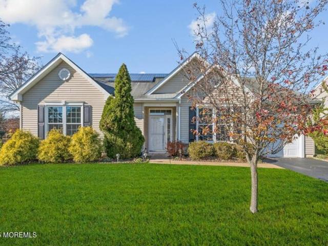 Drury Ln, Manchester, Home For Sale