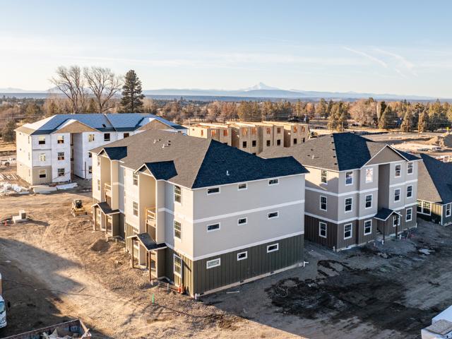 Introducing Dry Canyon – Redmond’s newest Luxury Apartments 1 Bedroom Apartment for Rent at 2960 Northwest Way, Redmond, OR 97756