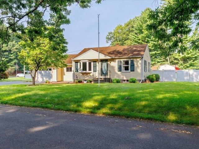 Dry Bridge Rd, Westfield, Home For Sale