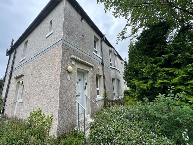 Dryad Street, Thornliebank, Glasgow, G46 2 bed flat to rent £1,000 pcm £231 pw