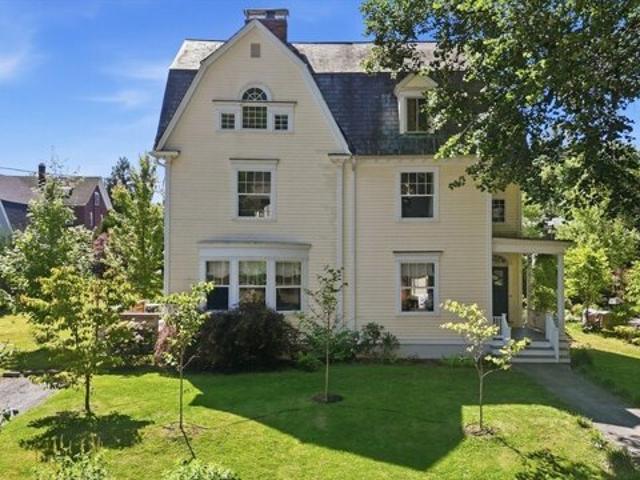 Dryads Grn, Northampton, Home For Sale