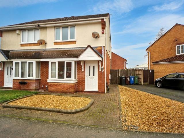 Dryden Close, Wigan WN3, 3 bed semi detached house to rent, £950 pcm | PrimeLocation