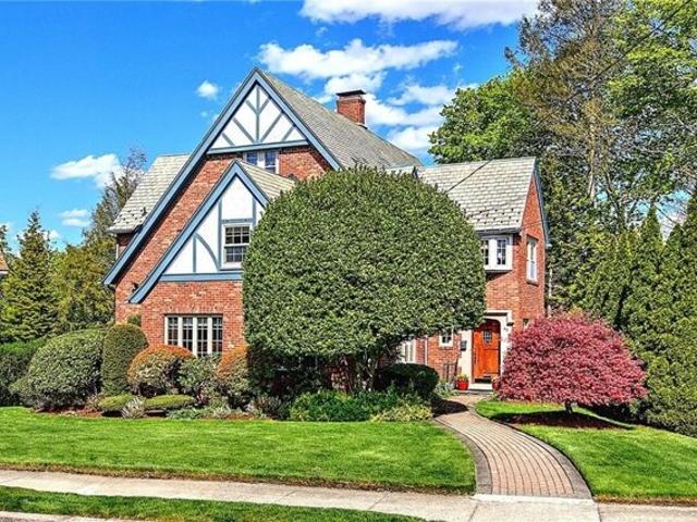 Dryden Ave, Pawtucket, Home For Sale