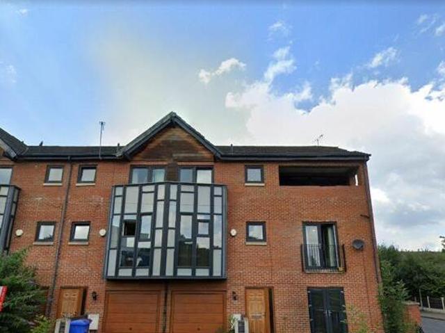 Dryden Street, Manchester, 5 Bedroom Town