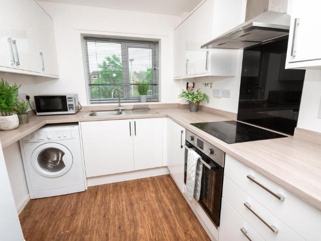 Dryden Street, Nottingham NG1 3 bed flat to rent £1,794 pcm £414 pw