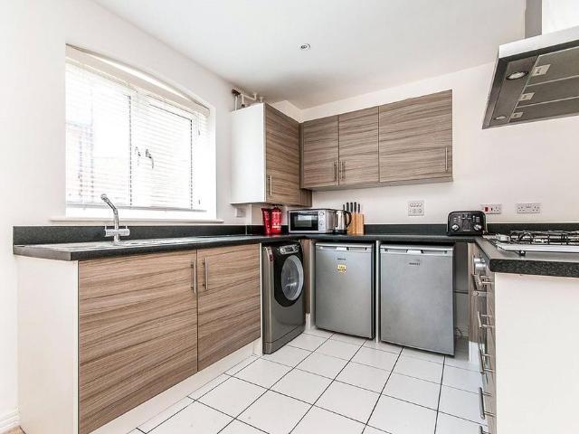 Drying Shed Lane, Kent CT1 4 bed terraced house to rent £2,250 pcm £519 pw