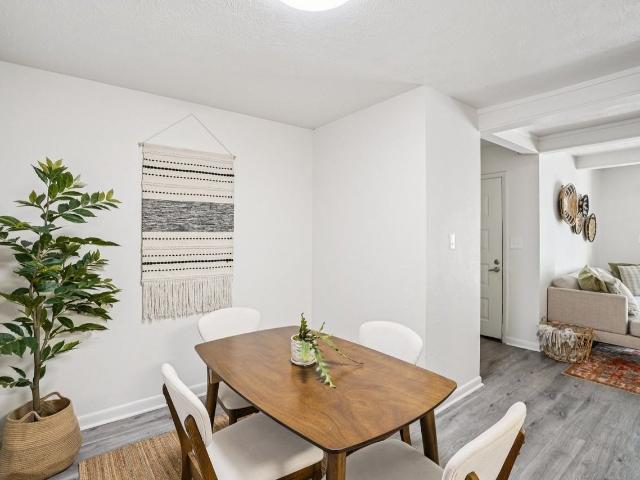 Dwell @ 750 3 Bedroom Apartment for Rent at 750 Franklin Gtwy Se, Marietta, GA 30067