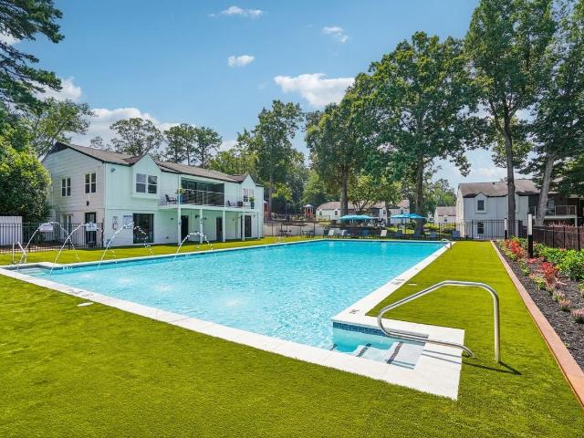 Dwell @ 750 2 Bedroom Apartment for Rent at 750 Franklin Gtwy Se, Marietta, GA 30067
