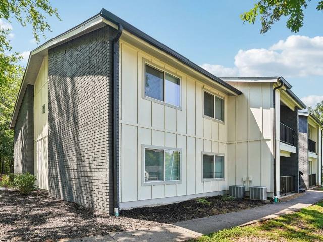 Dwell @ 750 2 Bedroom Apartment for Rent at 750 Franklin Gtwy Se, Marietta, GA 30067