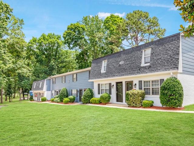Dwell Townhomes 1 Bedroom Apartment for Rent at 1657 Quail Woods Road, Gastonia, NC 28054