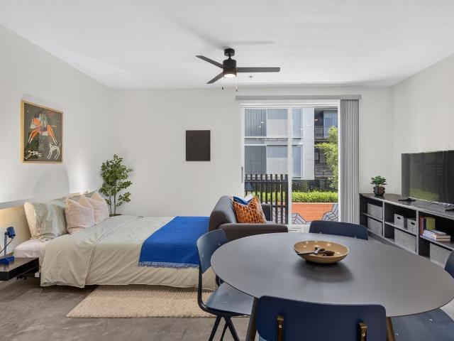 Dwell at 5th and Farmer 1 Bedroom Apartment for Rent at 426 W 5th St, Tempe, AZ 85281 Riverside