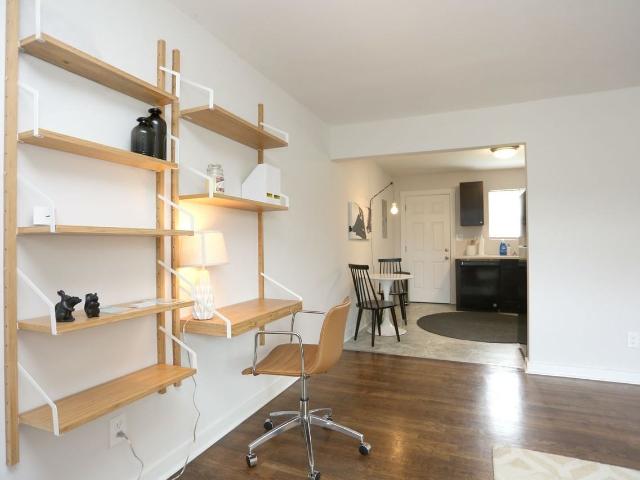 Dwell at Hollywood 2 Bedroom Apartment for Rent at 1073 Hollywood Rd Nw, Atlanta, GA 30318 Almond Park