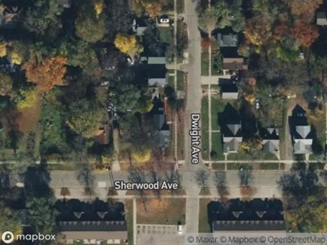Dwight Ave