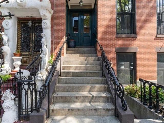 Dwight St Apt,boston, Condo For Sale