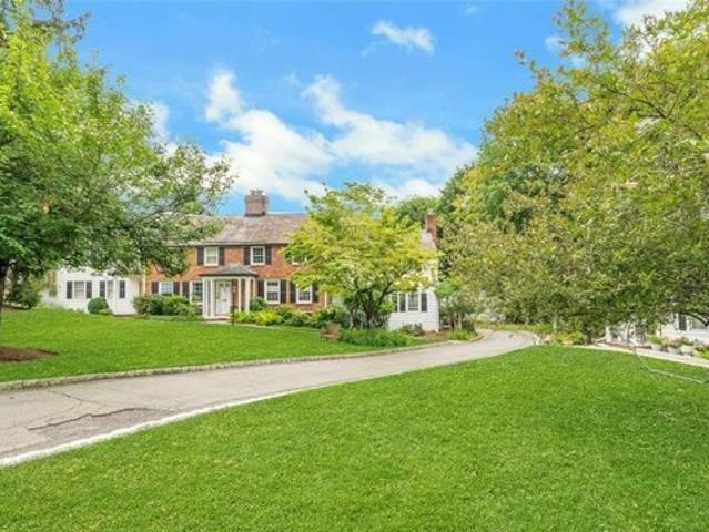 Dwight Pl Unit B, Englewood, Home For Sale