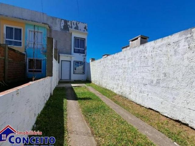 DT02 Duplex composto de 02 dormitórios localizado em região de moradores