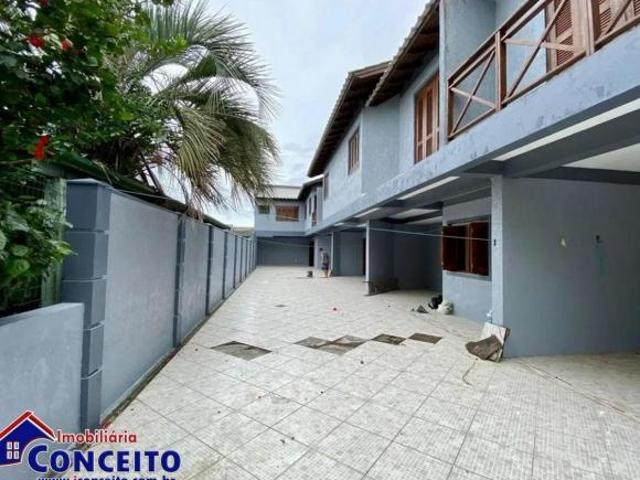 DT1013 Excelente duplex situado na avenida em Tramandaí