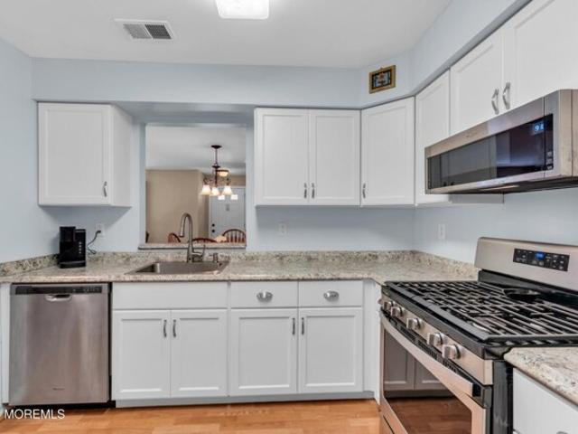 Dumbarton Hill Ct, Aberdeen, Condo For Sale